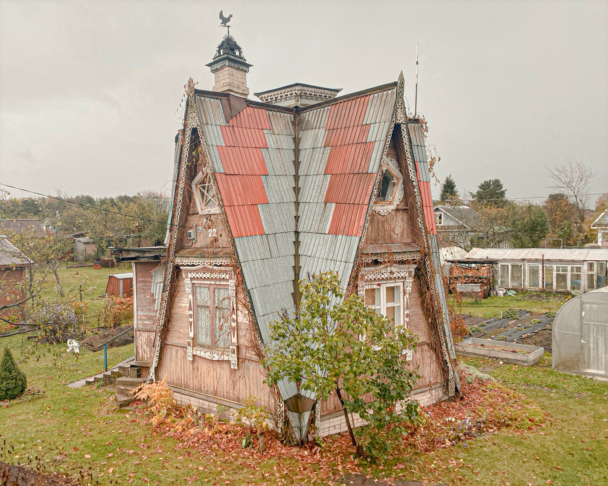 Dacha | Current | Publishing / Bookshop | FUEL